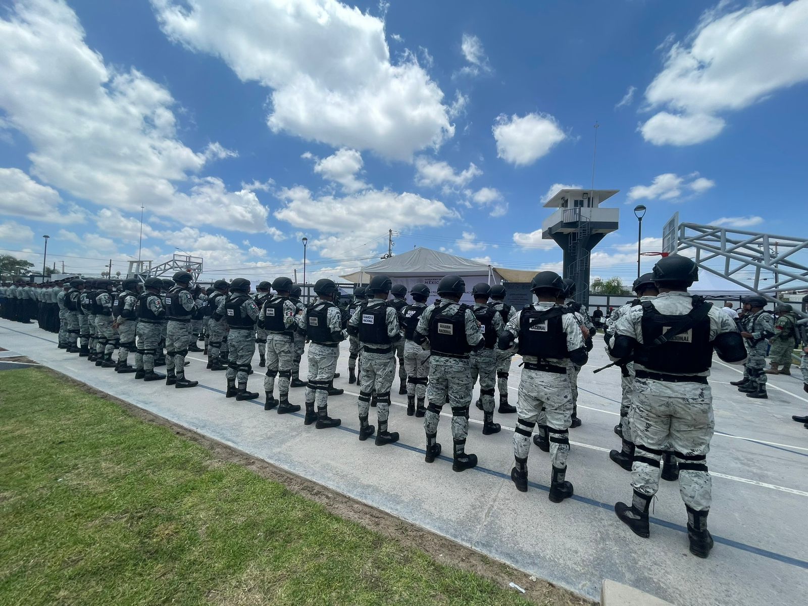 Señala historial de fallos en la militarización del país senadora ...