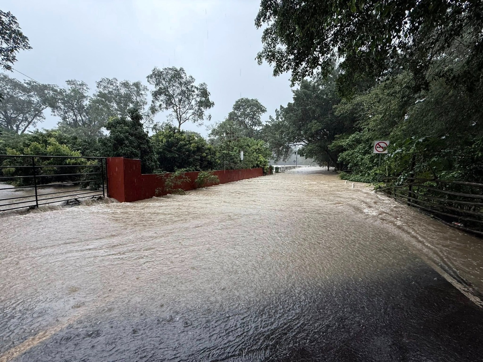 Alcanzan ríos de Matlapa el máximo de su capacidad tras lluvias ...